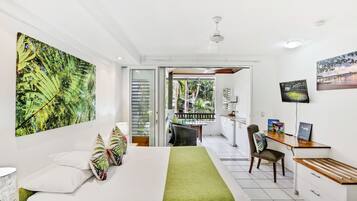 Suite Superior (Spa) | 3 quartos, cortinas/cortinados opacos, ferro/tábua de engomar