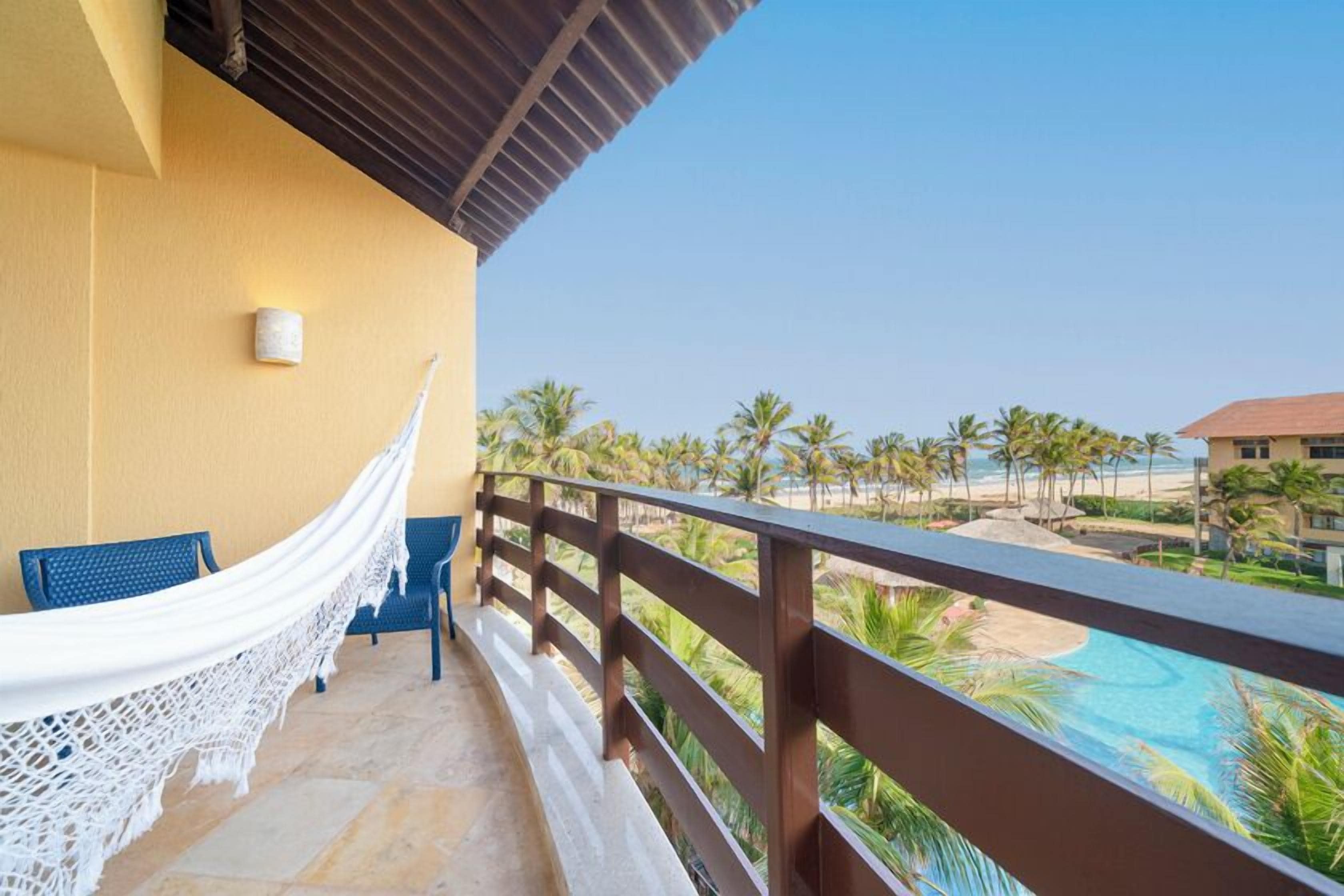 Quarto júnior, acessível para pessoas com deficiência física | Varanda coberta