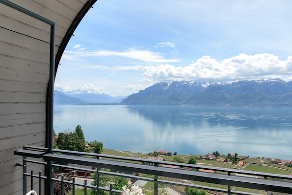 Suíte júnior, sacada, vista para o lago | Vista do quarto