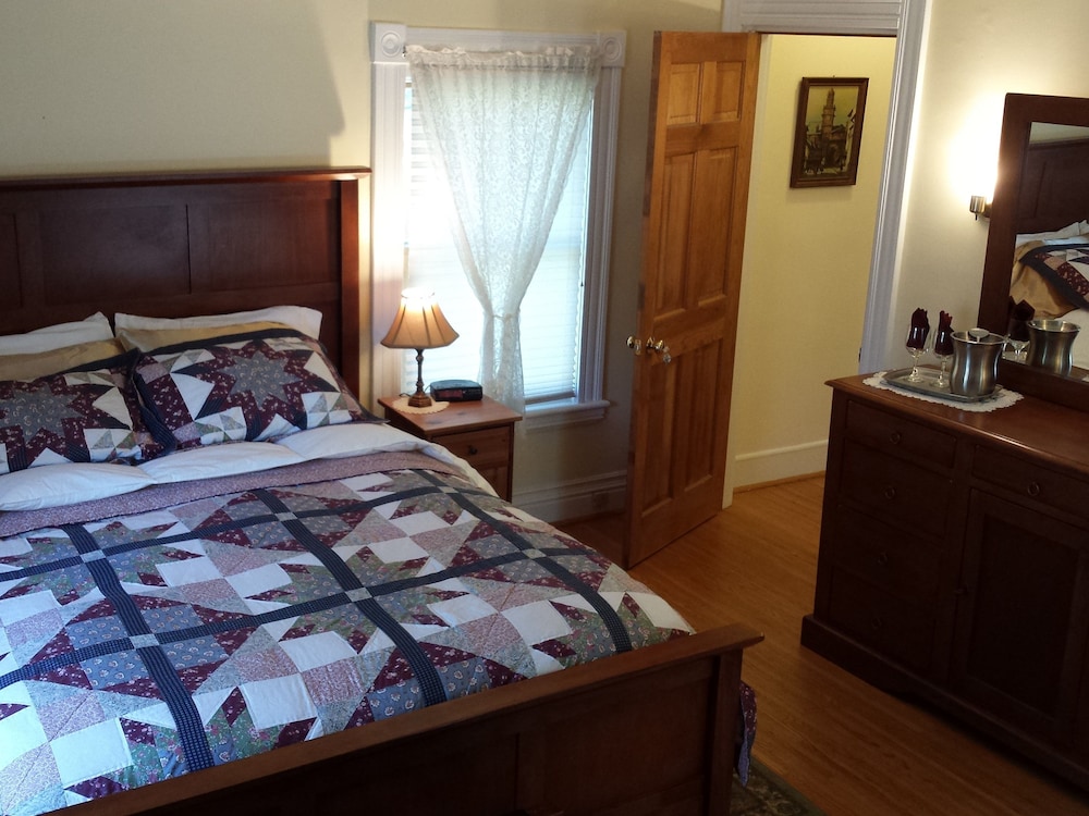 Beautiful Valley Guesthouse - Lima, NY