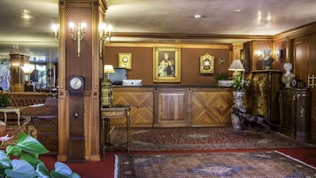 Entrada (vista interior)