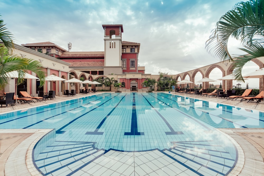 Lake Victoria Serena Golf Resort & Spa - Kampala