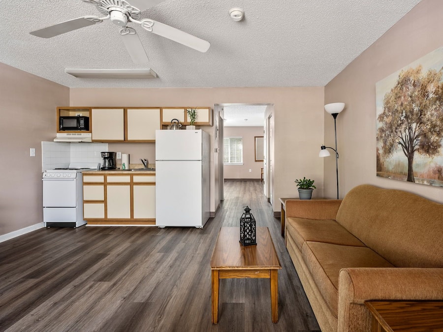 Quarto Duplo Básico | Wi-fi grátis, roupa de cama fornecida