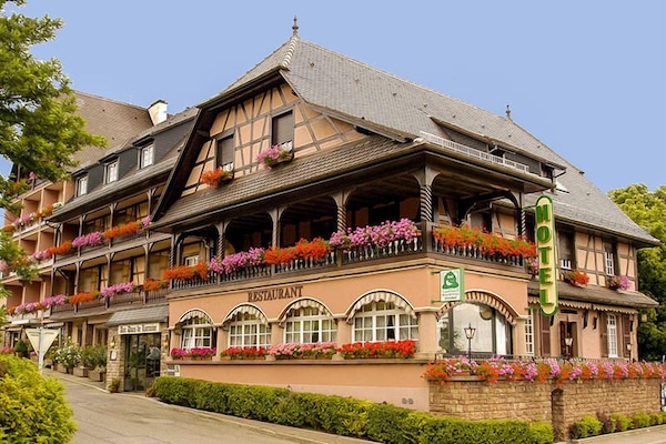 Fachada da propriedade