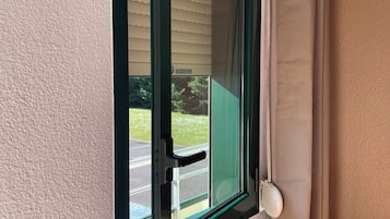 Televisor LCD
