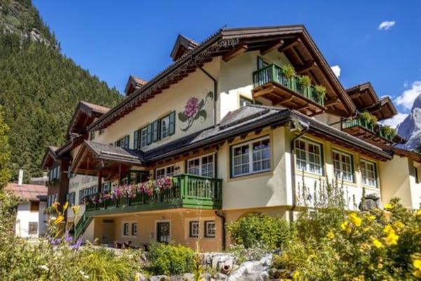 Hotel Villa Rosella - Alba