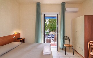 Secretária, Wi-fi grátis 