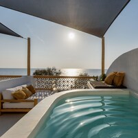 Quarto Deluxe, vista para o mar (Outdoor Jetted Tub) | Terraço/pátio interior