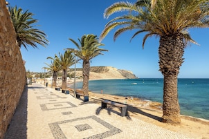 Perto da praia, praia de areia branca, toalhas de praia 