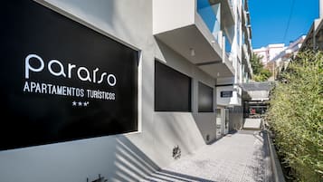 Entrada do alojamento