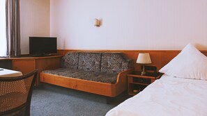 Book Hotel Goldinger in Landstuhl | Hotels.com