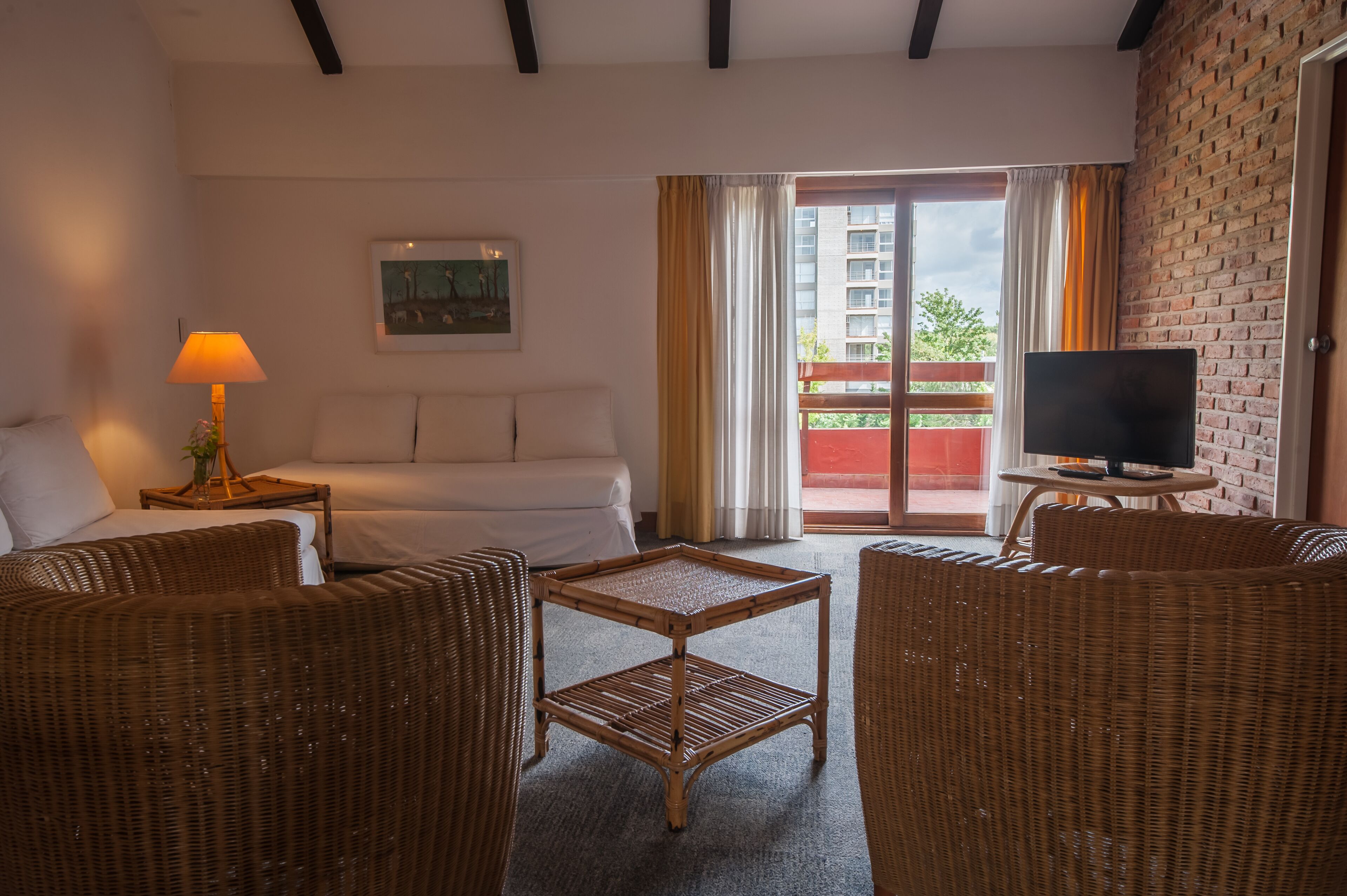 Televisor LED de 32 polegadas com canais por cabo, televisor 