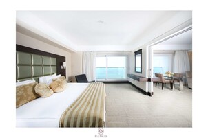 Suíte | Frigobar, cofres nos quartos, escrivaninha, berços grátis