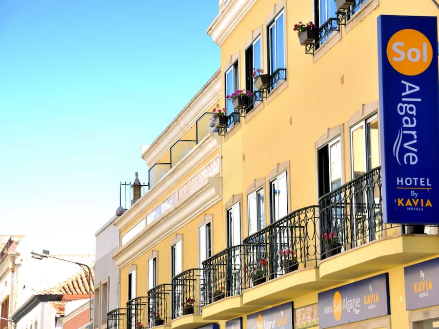 Fachada da propriedade