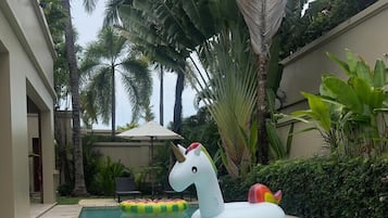 Villa, 3 quartos, piscina privativa | Roupa de alta qualidade, minibar, cofre no quarto