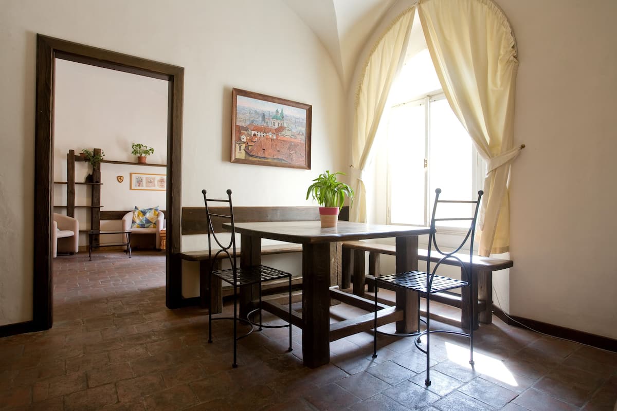 Apartamento Comfort | Refeições no quarto