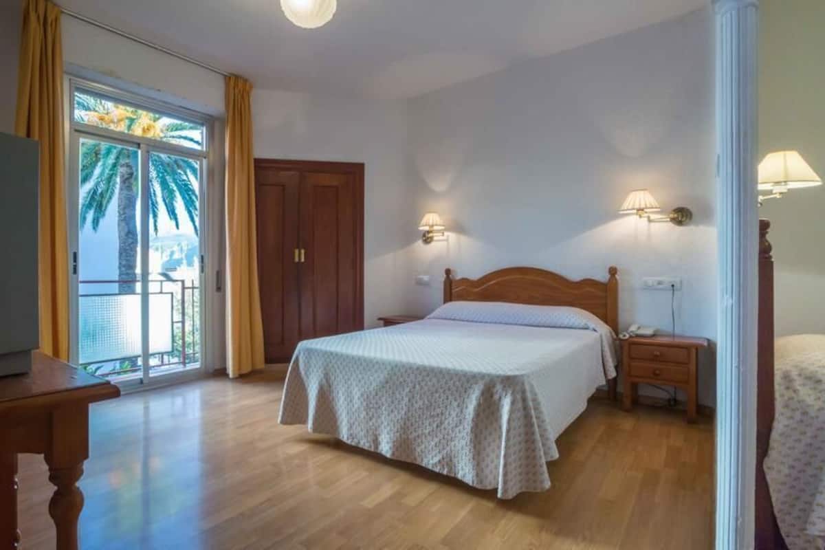 Wi-Fi de cortesia, roupa de cama