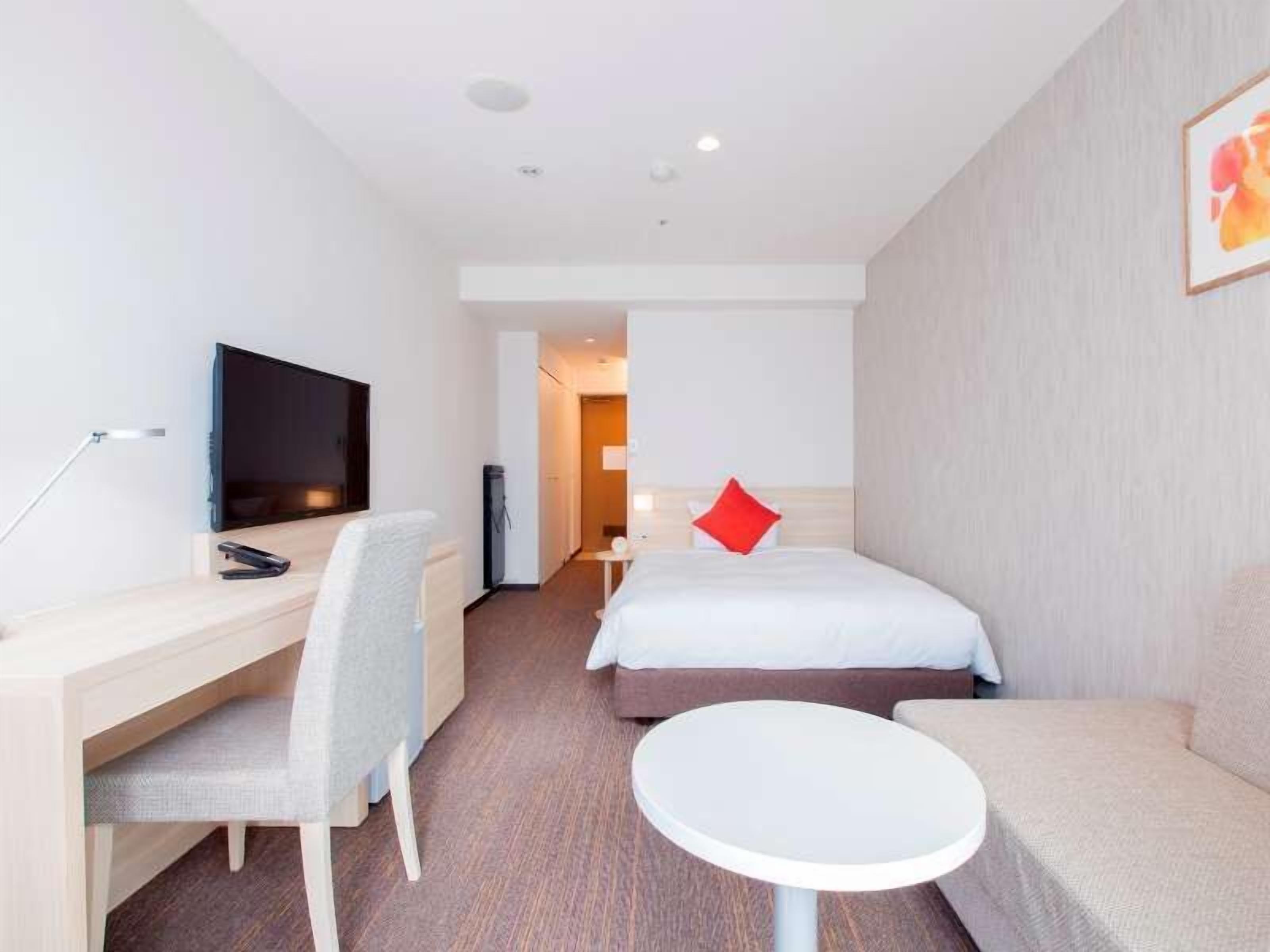 Tokyu Stay Yotsuya Shinjuku Area in Tokyo: Find Hotel Reviews, Rooms ...