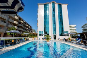 Piscina exterior