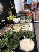 Pequeno-almoço tipo buffet diário incluído