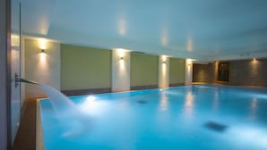 Piscina interior 