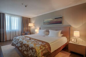 Quarto Duplo Standard | Minibar, cofre no quarto, quartos insonorizados 