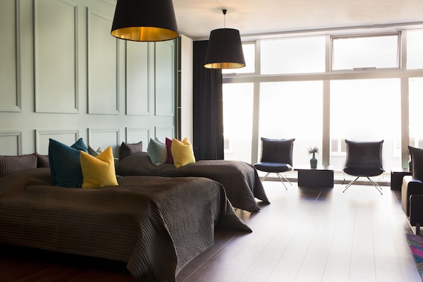 Apartamento Familiar | Vista para a rua