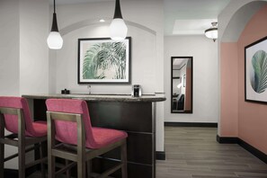 Presidential Suite, 1 King | Roupa de alta qualidade, edredões de penas, cofre no quarto 