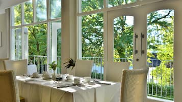 Zona de pequenos-almoços