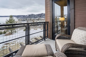 Condo, 2 quartos | Sacada