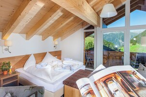 Suíte família | Cofres nos quartos, individualmente decorados