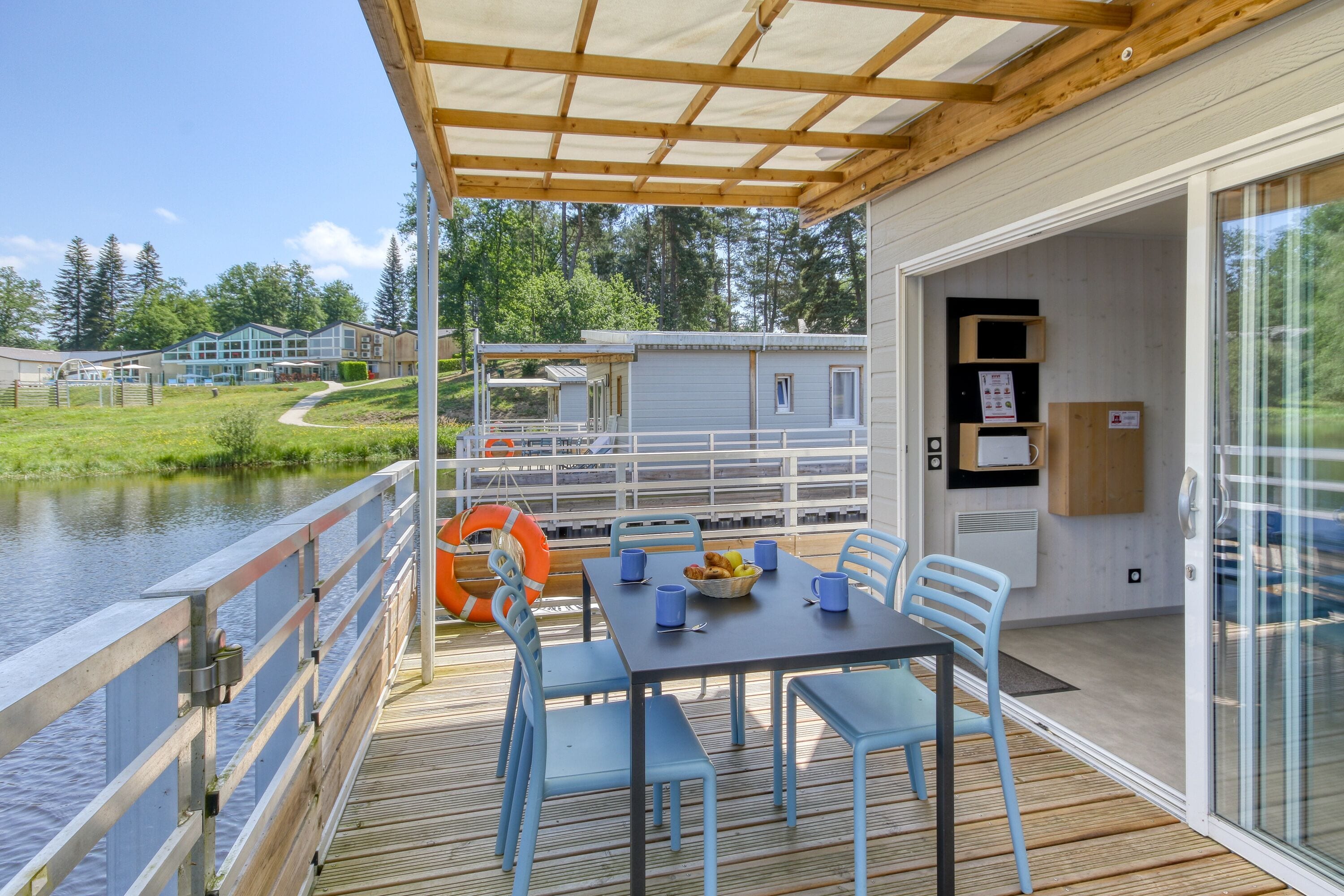 Chalé (Floating) | Terraço/pátio