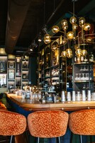 2 bares/lounges, bar de coquetéis