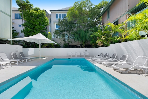 The Hastings Beach Houses - Noosa Heads