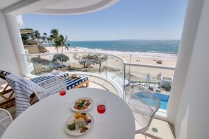 Penthouse, 1 quarto, em frente à praia | Varanda