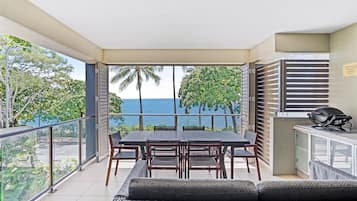 Apartamento Deluxe, 2 quartos | Terraço/pátio interior