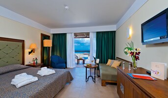 Quarto Duplo ou Twin Superior, vista para o mar | Roupa de alta qualidade, minibar, secretária 