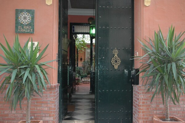 El Riad Andaluz - Guest House - Málaga