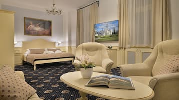 Apartamento luxo | 2 quartos, cofres nos quartos, escrivaninha, cortinas blackout