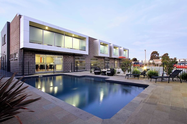 Bridges On Argyle Motel & Apartments - Traralgon