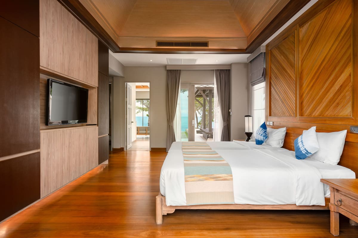2 Bedroom Beachfront Family Pool Villa | 1 quarto, roupa de alta qualidade, camas de colchão Select Comfort