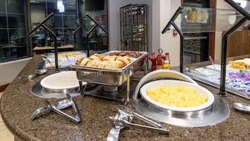 Pequeno-almoço tipo buffet incluído