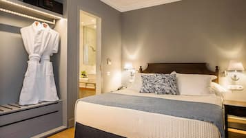 Minibar, cofre no quarto, secretária, Wi-fi grátis