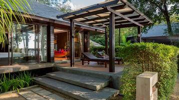 Casurinas Family Villa | Terraço/pátio