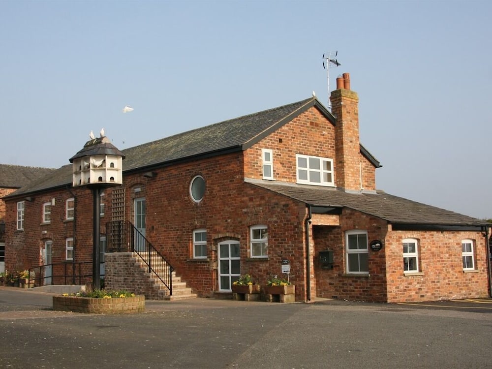 Wall Hill Farm Guest House - Guernesey