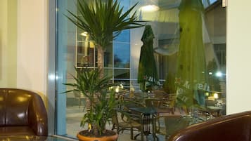 Lounge no saguão