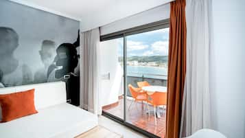 Cofre no quarto, Wi-fi grátis, roupa de cama fornecida