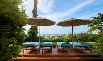 Salas para tratamentos a dois, banheira de hidromassagem