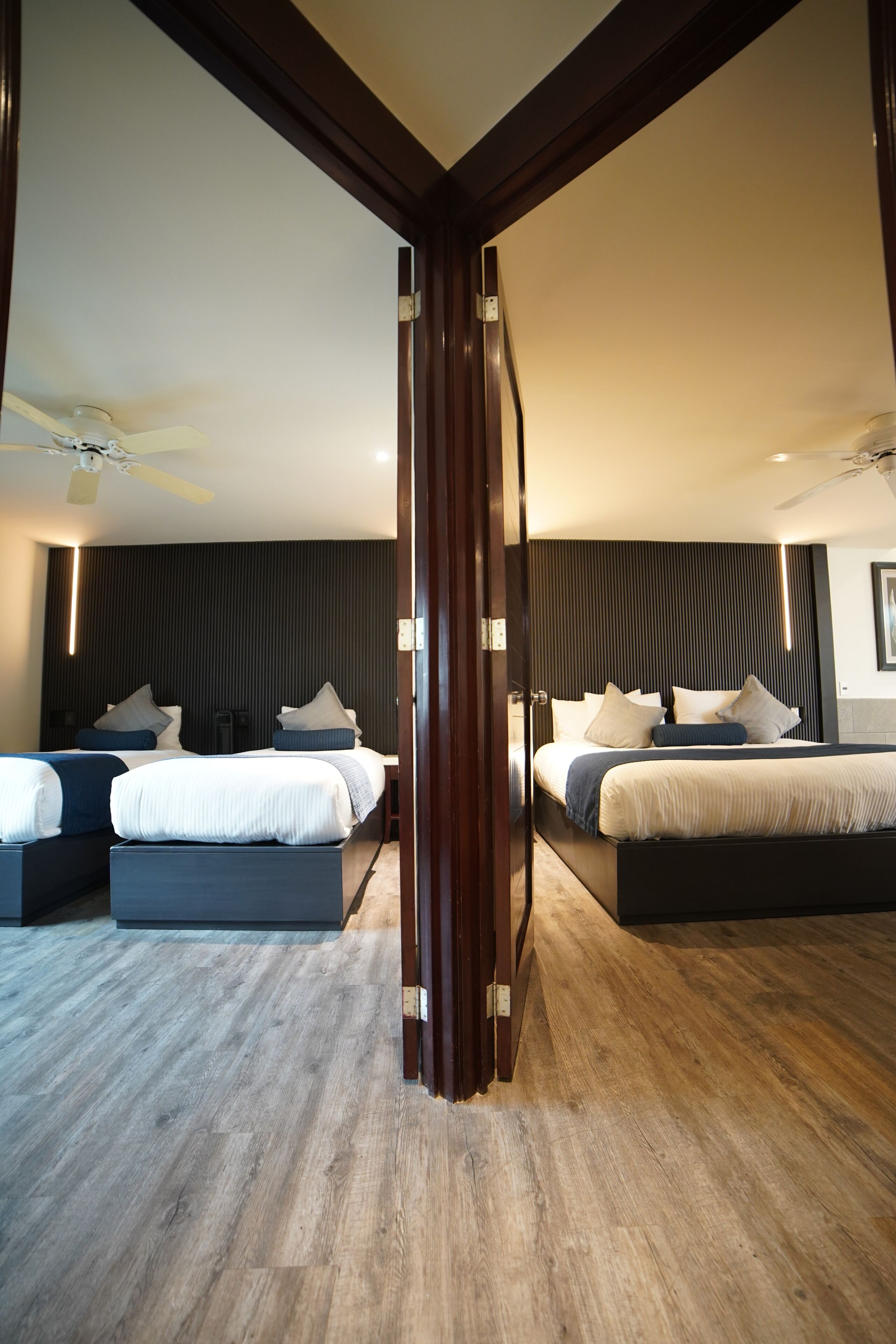 Penthouse | Minibar com produtos grátis, cofre no quarto 