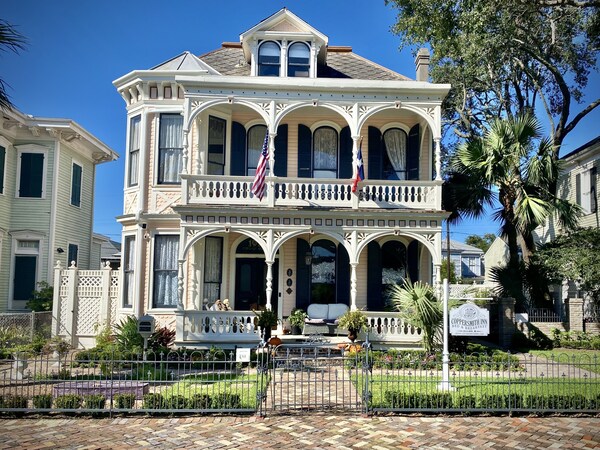 Coppersmith Inn B&b - Galveston, TX